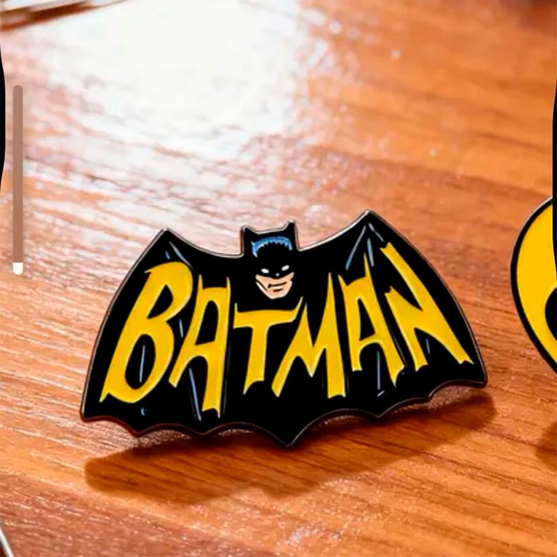 Accesorio Pin Serie/Pelicula – DC Comics – Batman Logo | Fanatic Point